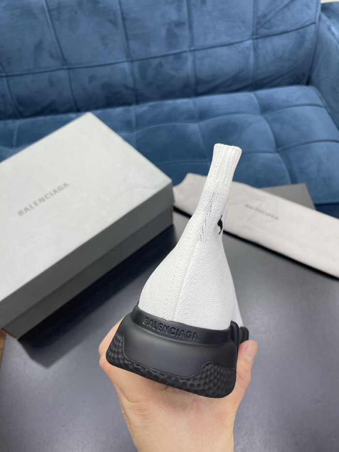 Shop For And Buy SPEED TRAINER SNEAKERS 1000042 - BALENCIAGA - Footwear ...