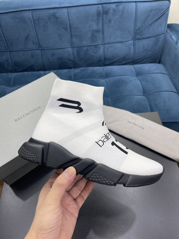 Shop For And Buy SPEED TRAINER SNEAKERS 1000042 - BALENCIAGA - Footwear ...
